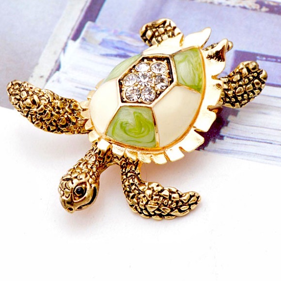 lolas_boutique_ | Jewelry | Sea Turtle Brooch Enamel Crystals 3d Gold ...